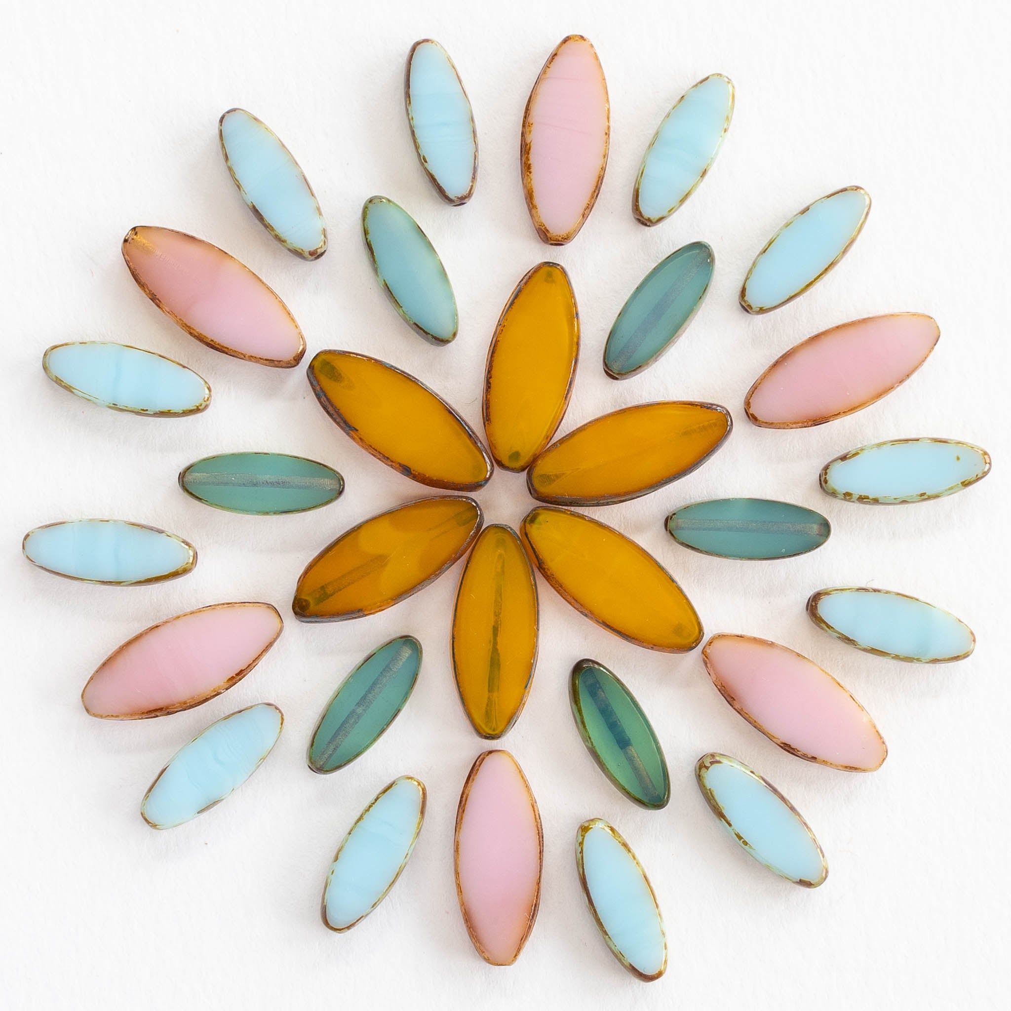 Table Cut Glass Beads Made in the Czech Republic – funkyprettybeads