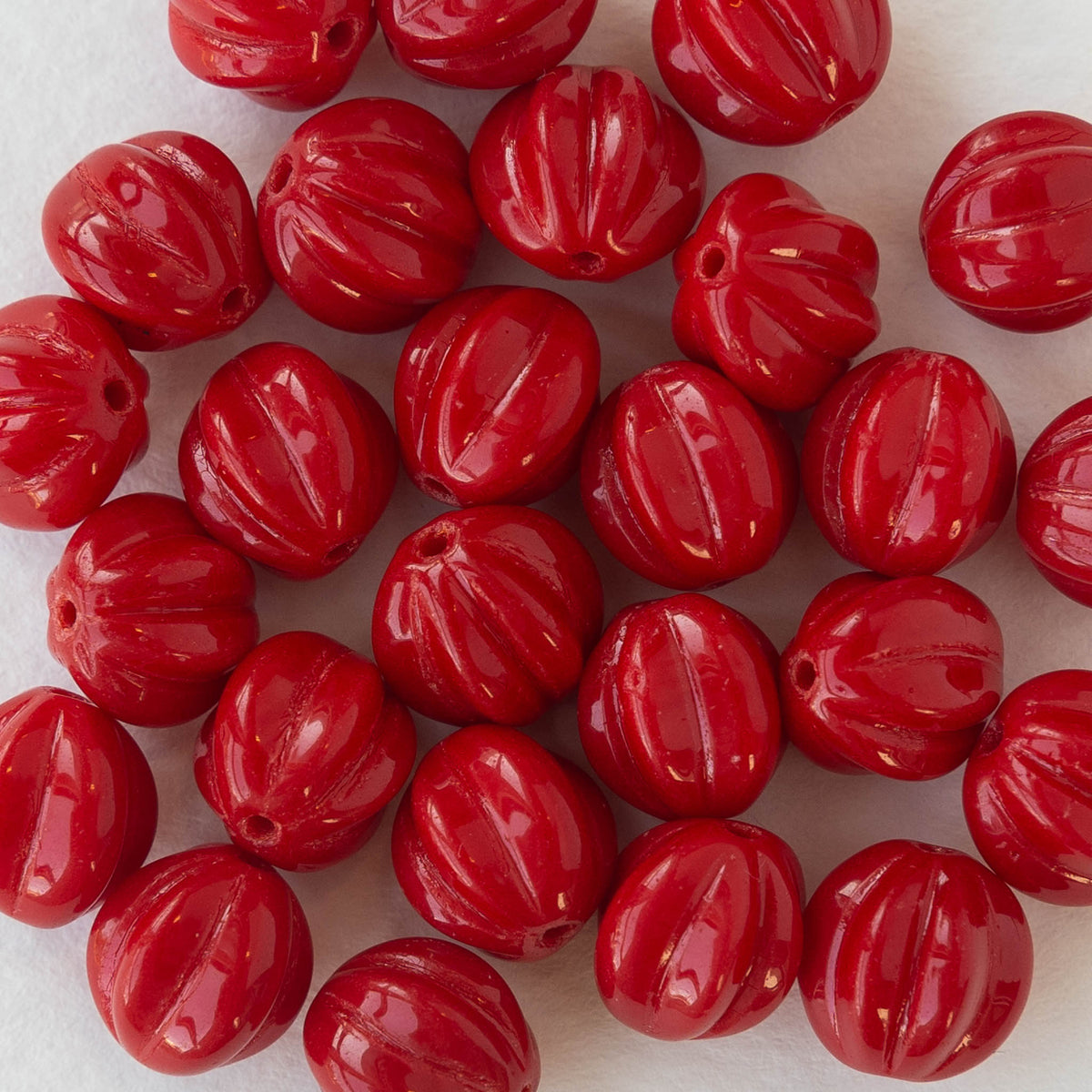 10mm Melon Bead - Opaque Red - 20 Beads – funkyprettybeads