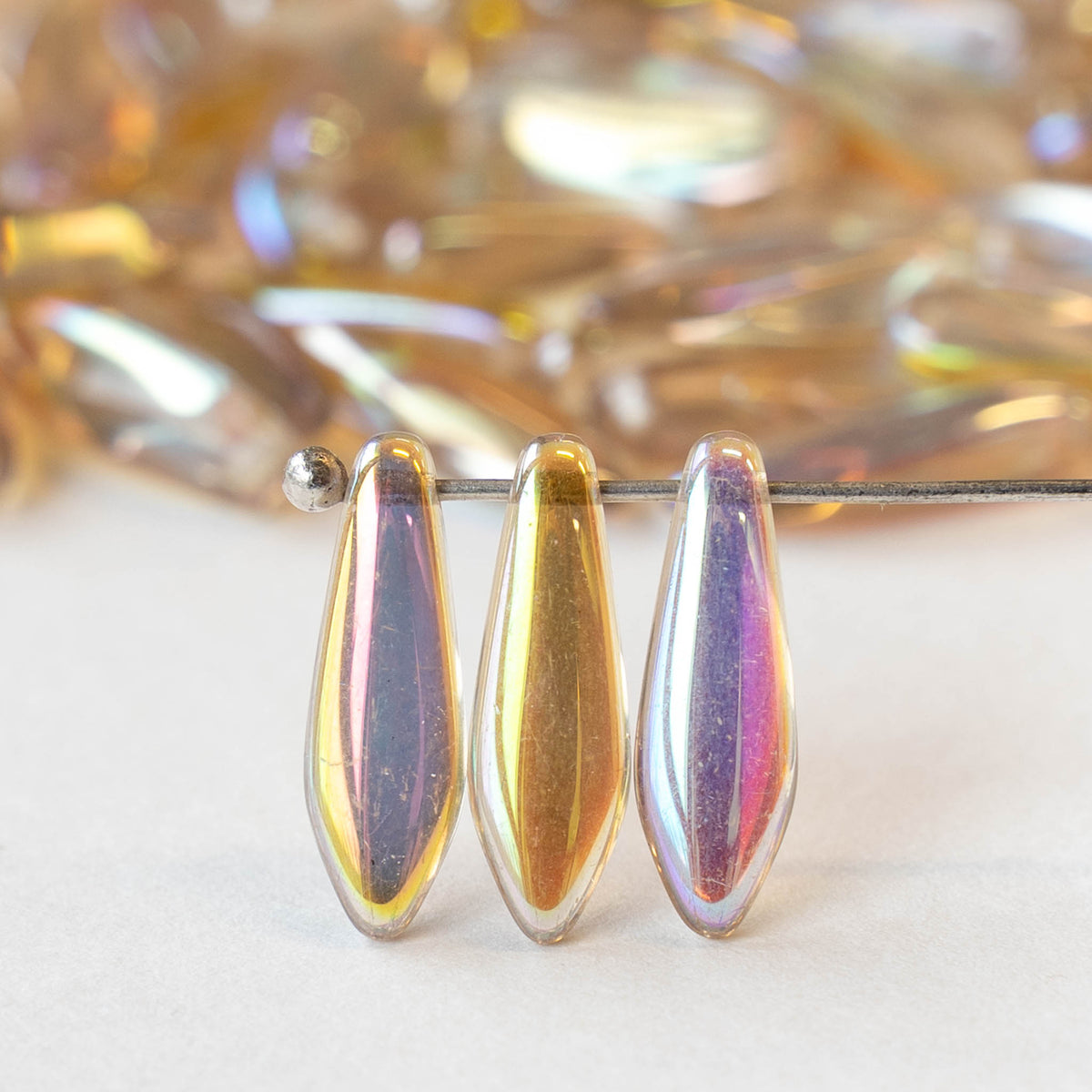 16mm Glass Dagger Beads - Crystal Lemon Rainbow - 50 – funkyprettybeads
