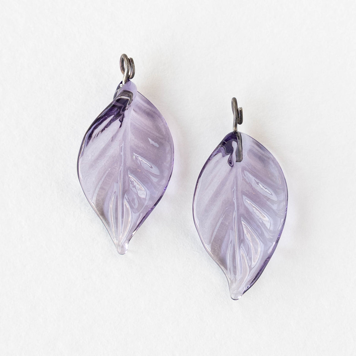 20mm Handmade Glass Leaf Beads - Transparent Lavender - 2 leaves ...