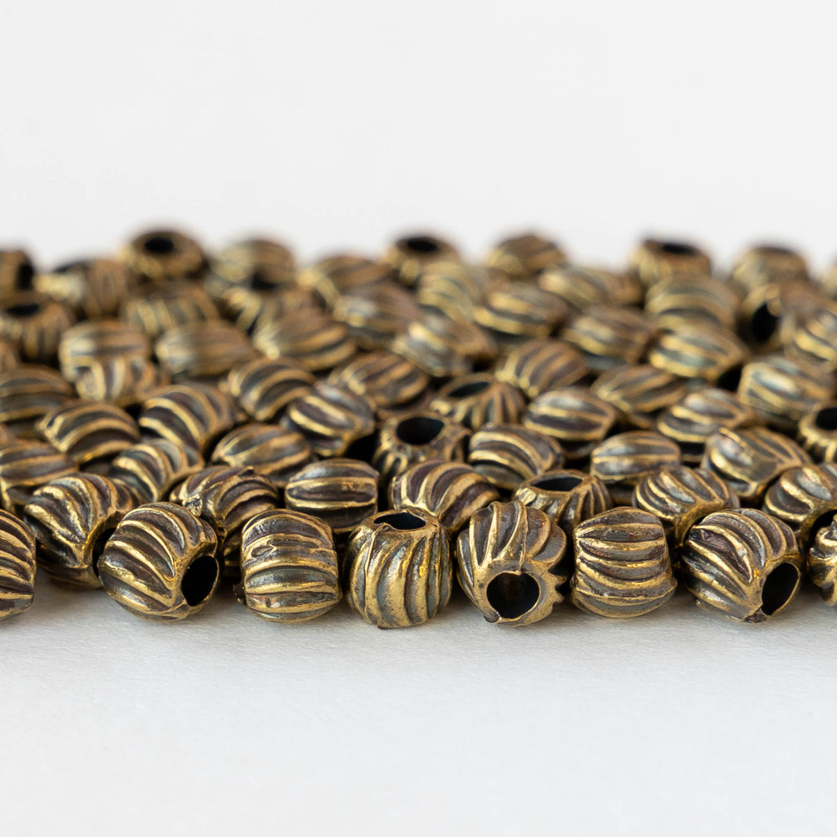 4mm Round Fluted Beads - Antique Brass - 10 beads – funkyprettybeads