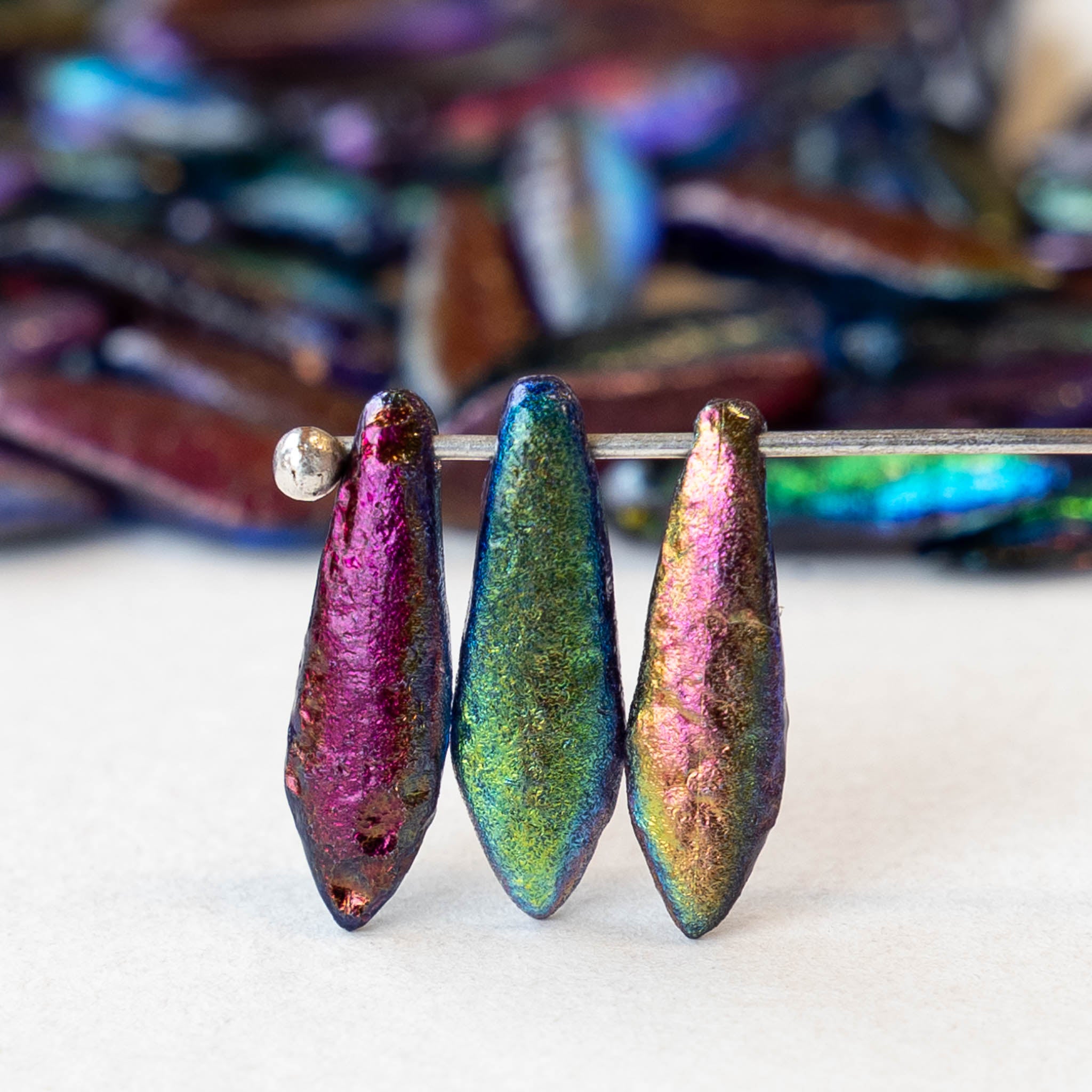 16mm Glass Dagger Beads - Etched Crystal Magic Blue - 50 Beads ...