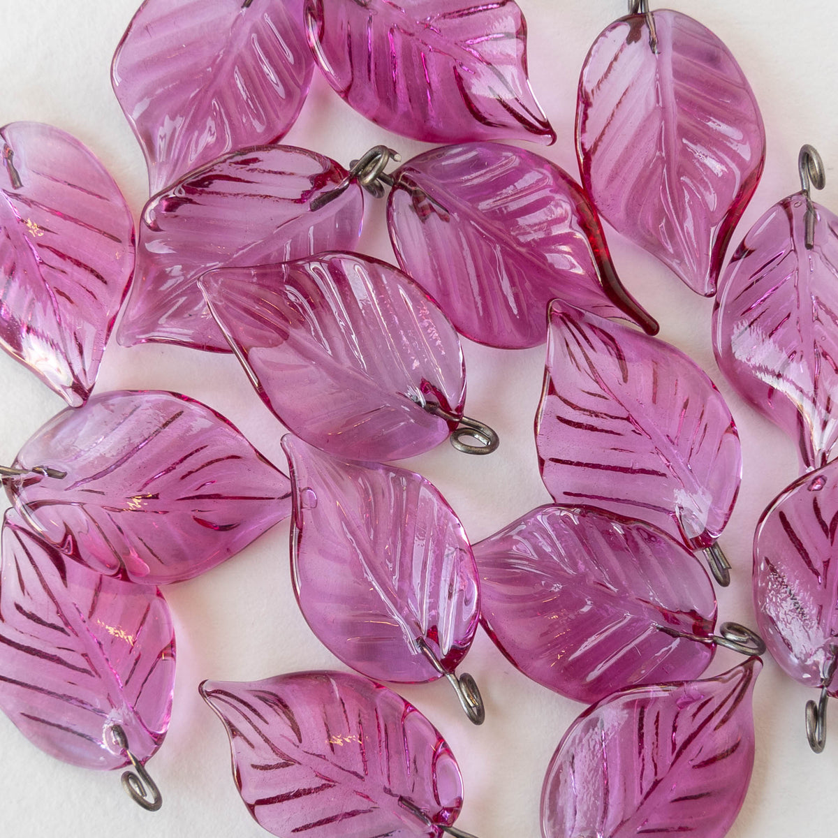 Handmade Glass Leaf Beads - Fuchsia - 2 leaves – funkyprettybeads