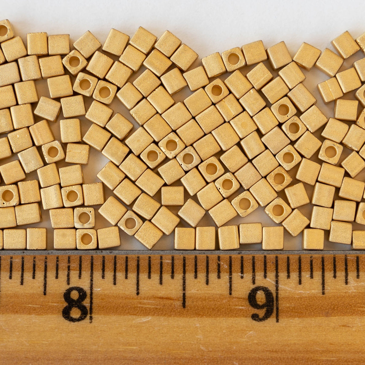 4mm Miyuki Cube Beads - 24K Gold Matte Beads - 50 cubes – funkyprettybeads