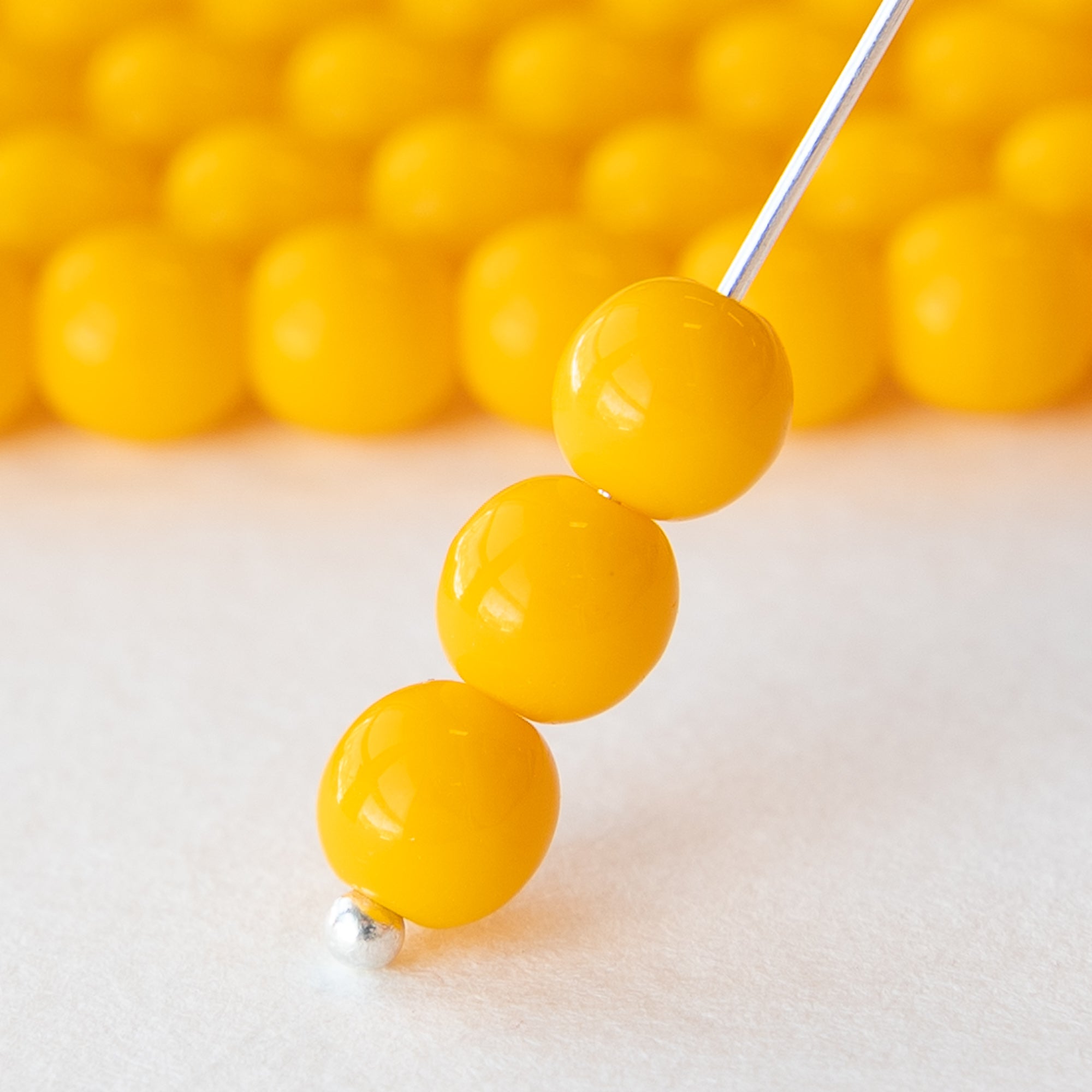Round Beads for Jewelry Making | Druk Beads – funkyprettybeads